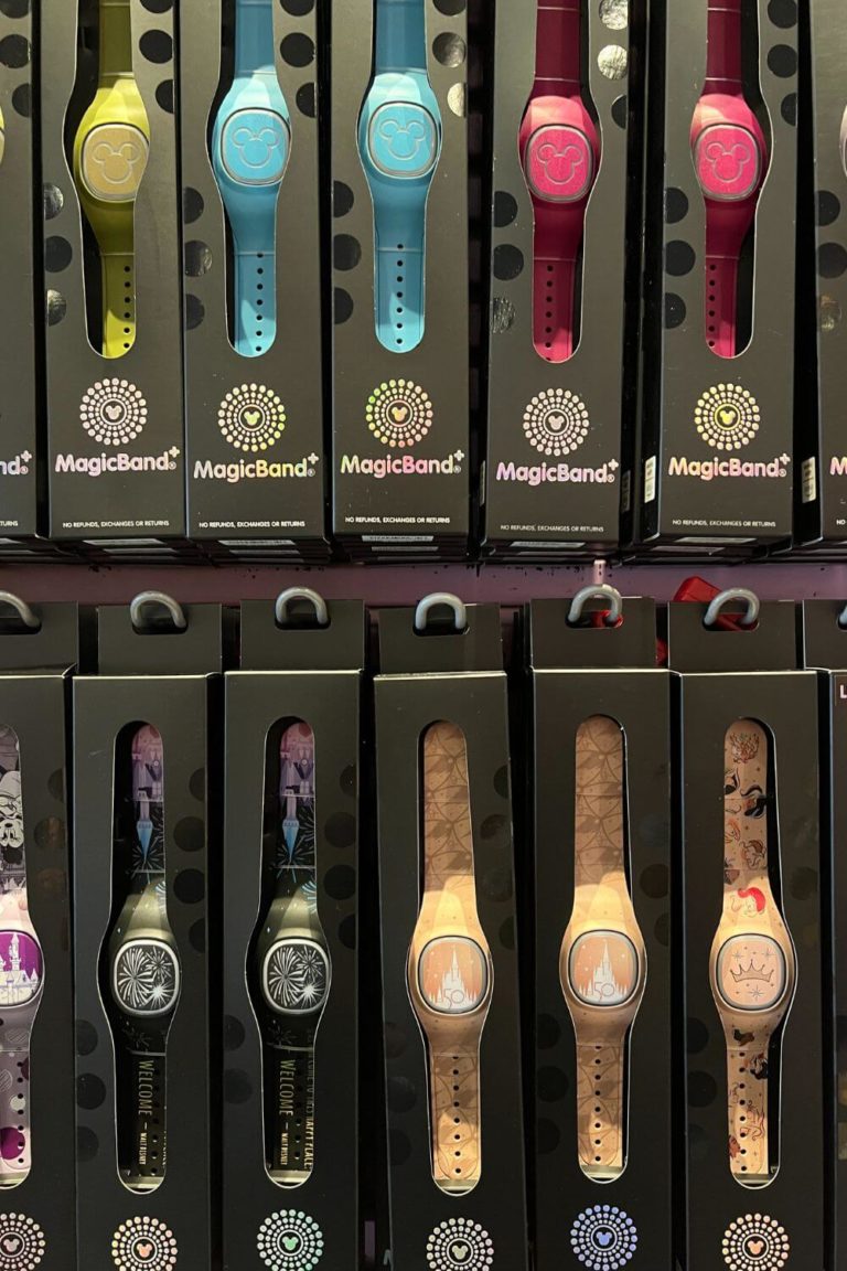 Disney MagicBand Plus: Everything You Need to Know (Updated 2025) • The ...