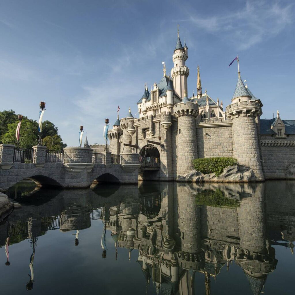 A Brief Intro to Disney Castles Around the World (Updated 2025) • The ...